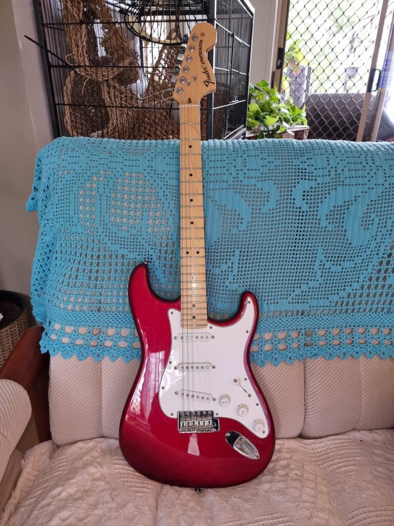 Best Stratocaster Colors - 11 Most Popular Strat Colors!