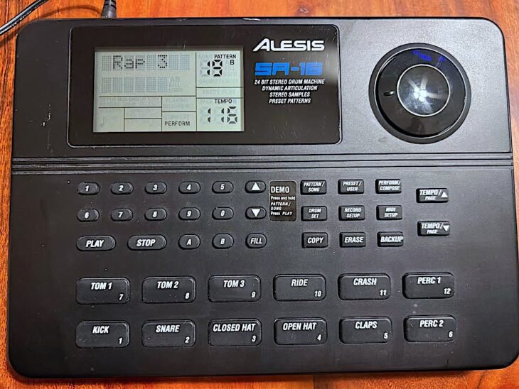 5 Best Drum Machines for Guitarists – Standard & Pedals