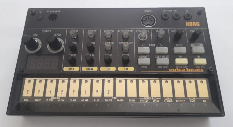 5 Best Drum Machines for Guitarists – Standard & Pedals